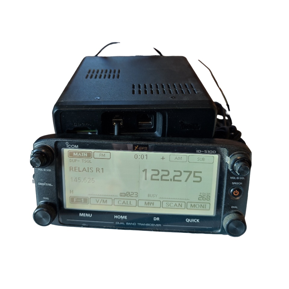 ICOM ID-5100 VHF/UHF mobile d'occasion